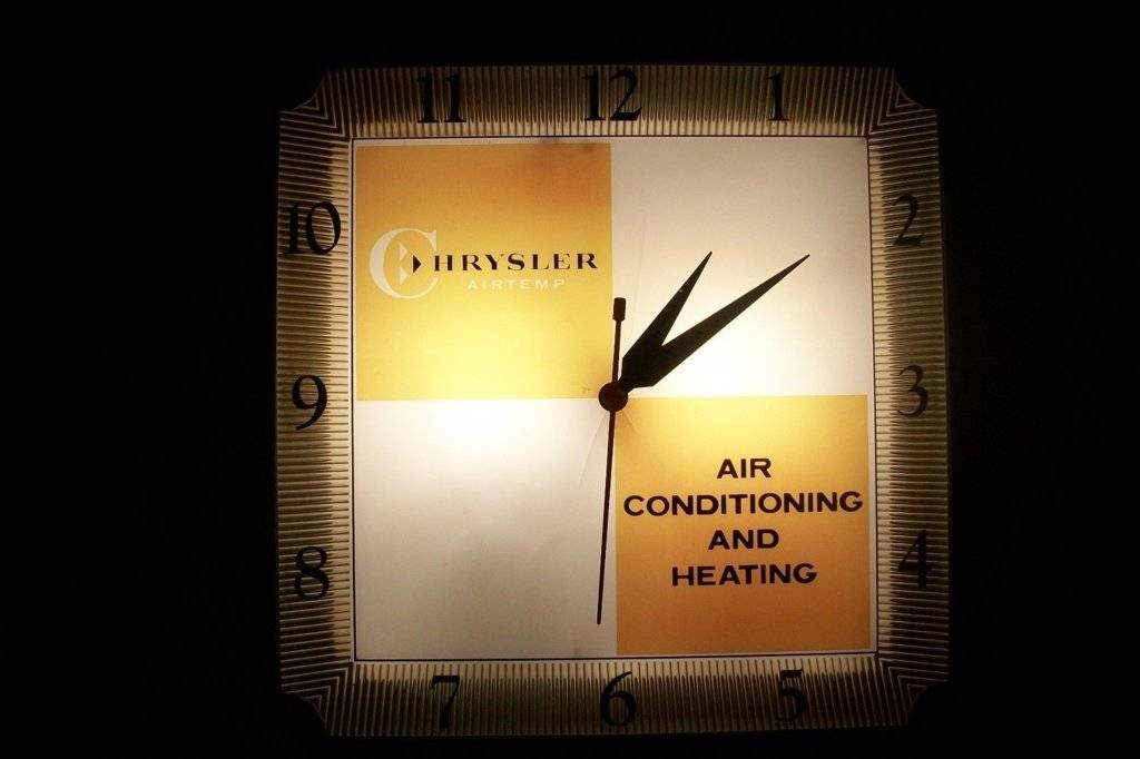 cool, vintage Chrysler air temp clock | For C Bodies Only Classic Mopar ...