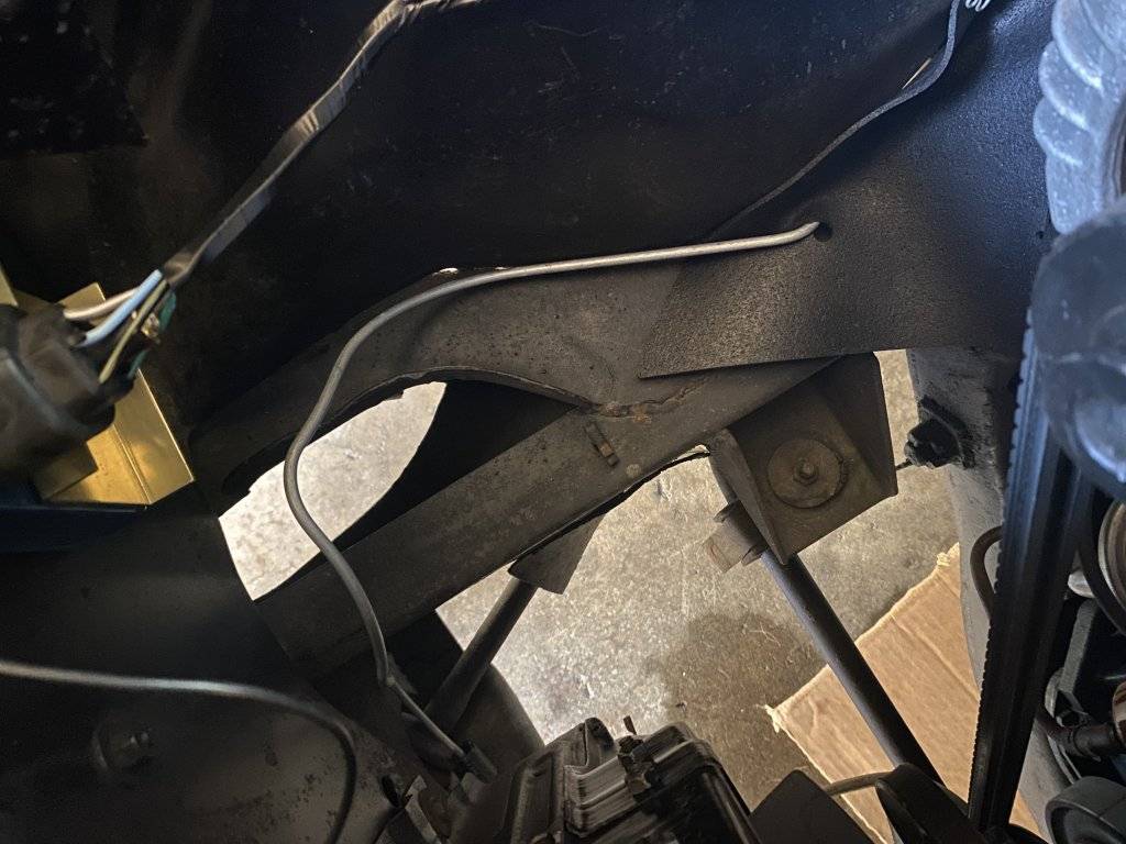 66 Chrysler front brake hard line routing | For C Bodies Only Classic ...