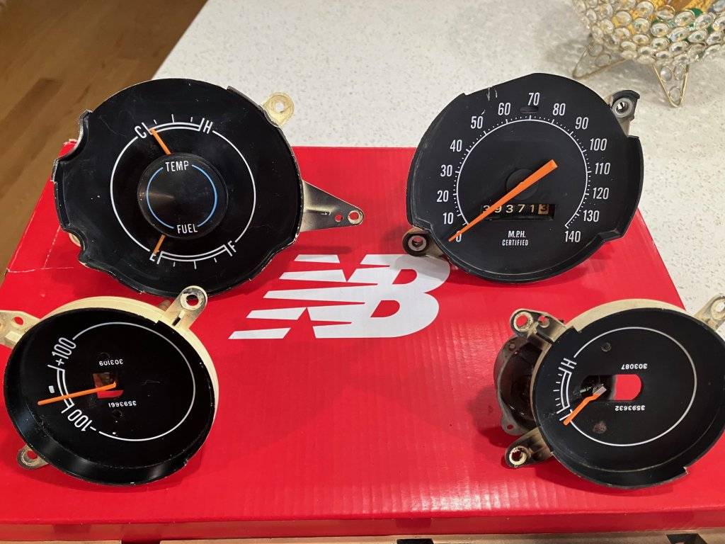 SOLD - 140MPH certified police speedometer with gauges and nice lens ...