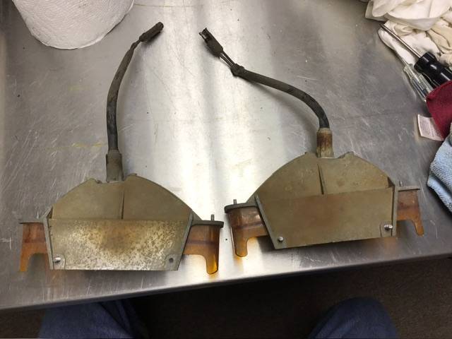 For Sale - 1970 Chrysler Turn Signals L,R | For C Bodies Only Classic Mopar Forum